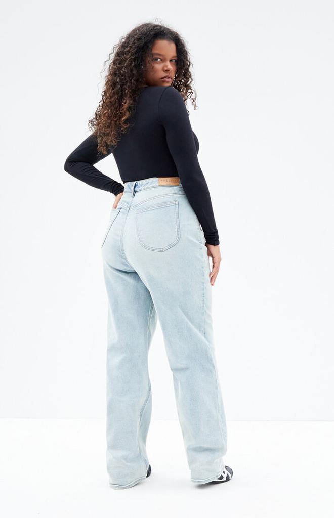 Pacsun Women s Stretch Light Indigo Curve 90s Boyfriend Jeans in Medium Indigo Size 23