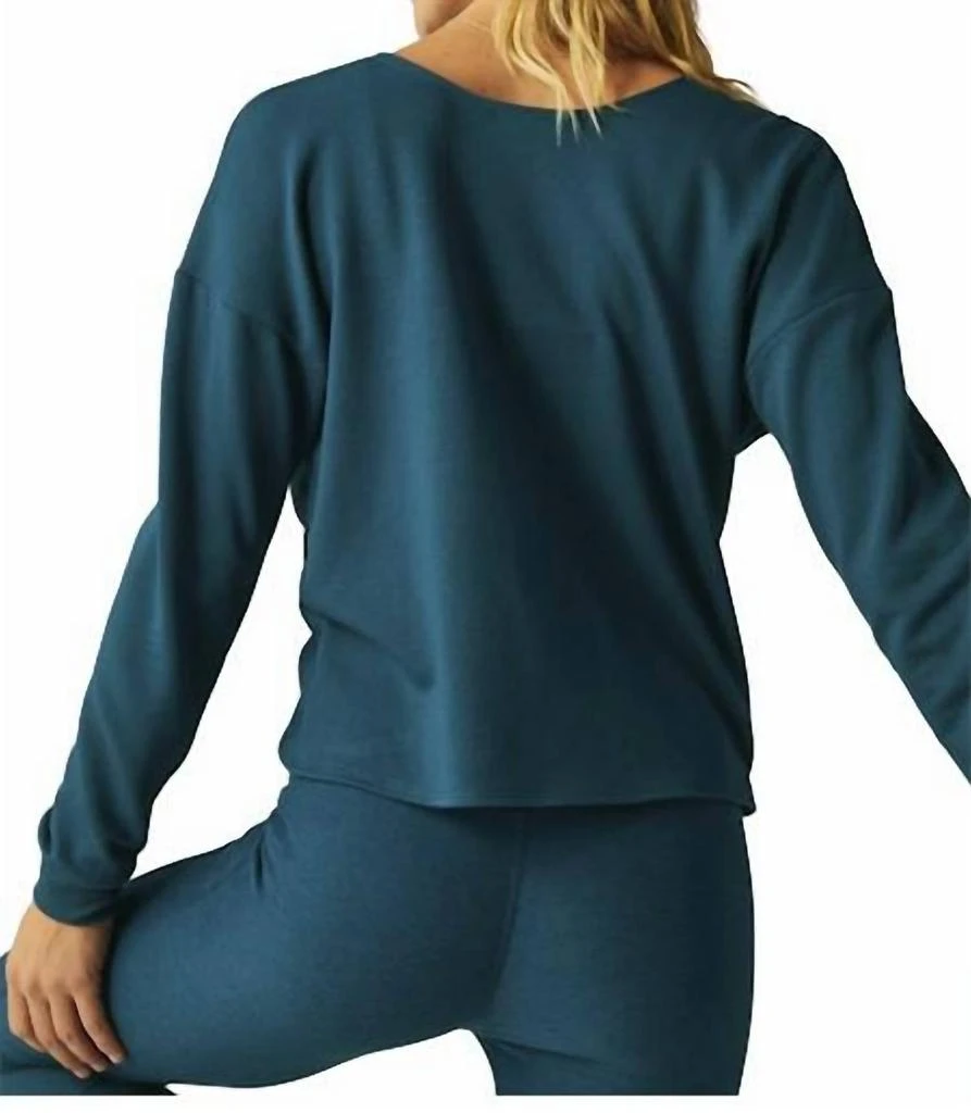 Beyond Yoga - Plot Twist Reversible Pullover – On Sale Now with Up to ...