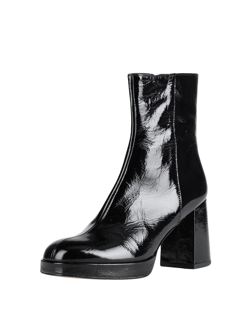 JONAK Ankle boot - Boots - BeyondStyle