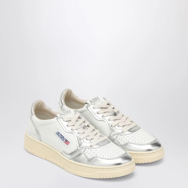 Autry Autry Low Medalist White/Silver Trainer - Casual Shoes - BeyondStyle